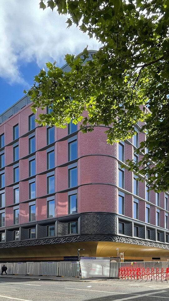 GIG Facades builds global, architectural projects.| GIG