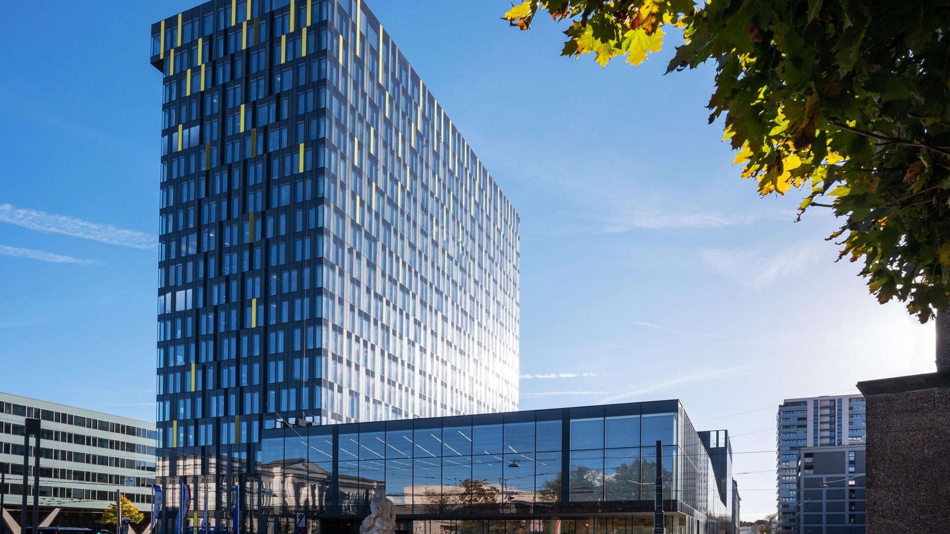 Closed-Cavity Facade (CCF) – The High-Tech Facade | GIG