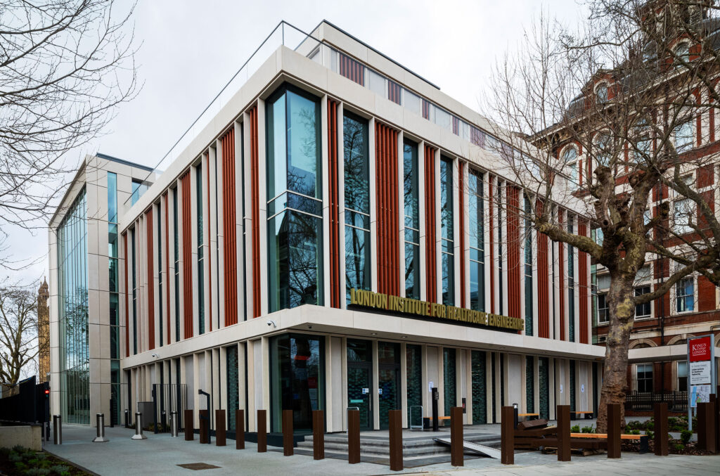 LIHE London - Fassadeninnovation für Healthcare | GIG